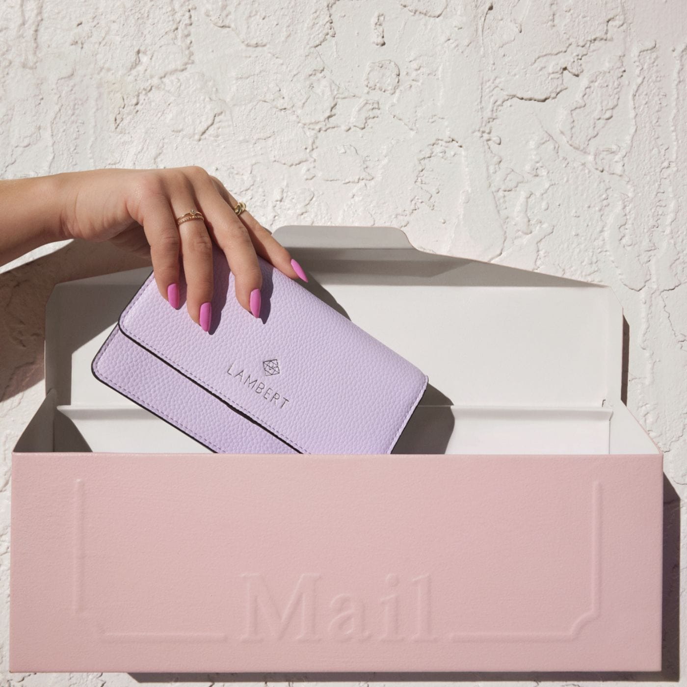 Lambert | Sacs cuir vegan dessinés à Montréal